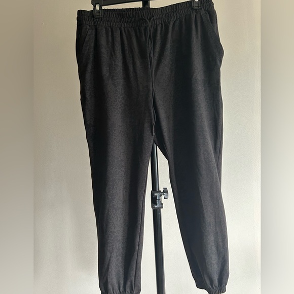 Zac & Rachel | Pants & Jumpsuits | Zac Rachel Elegant Black Joggers ...
